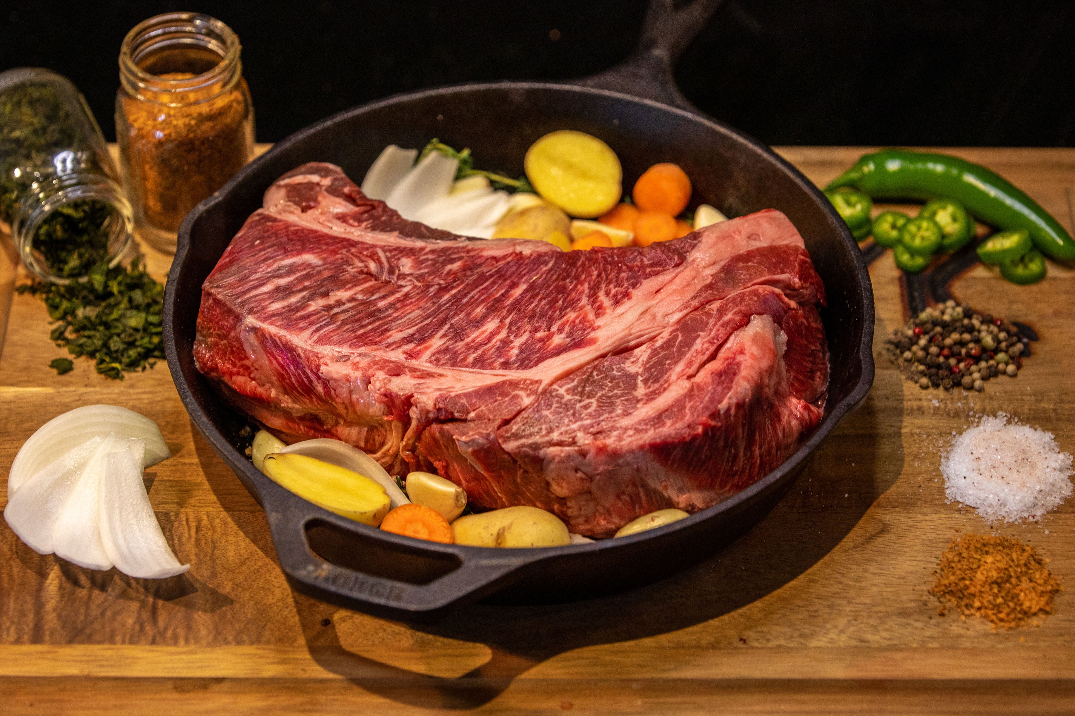 Boneless Chuck Roast – Flying M Beef